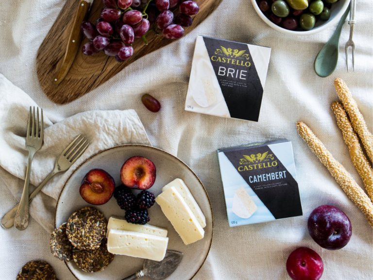 บรี/กามองแบร์ - Brie/Camembert Cheese | FoodEasy