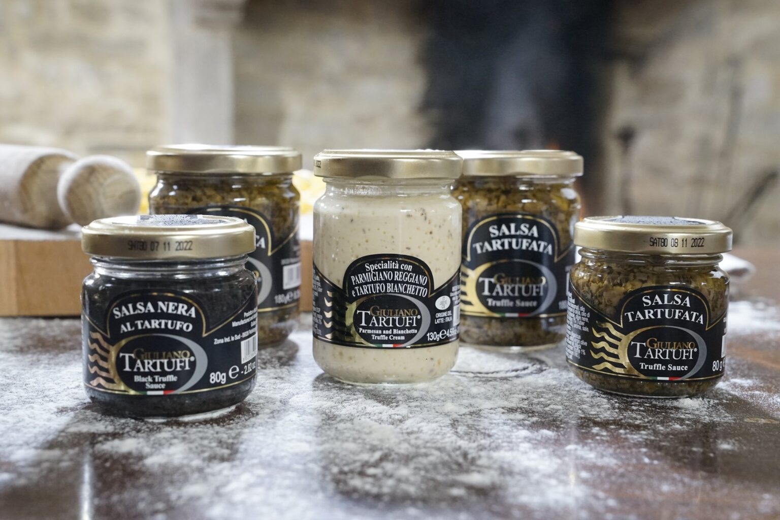 ซอสเห็ดทรัฟเฟิล Giuliano Black Truffle Puree 500g | FoodEasy